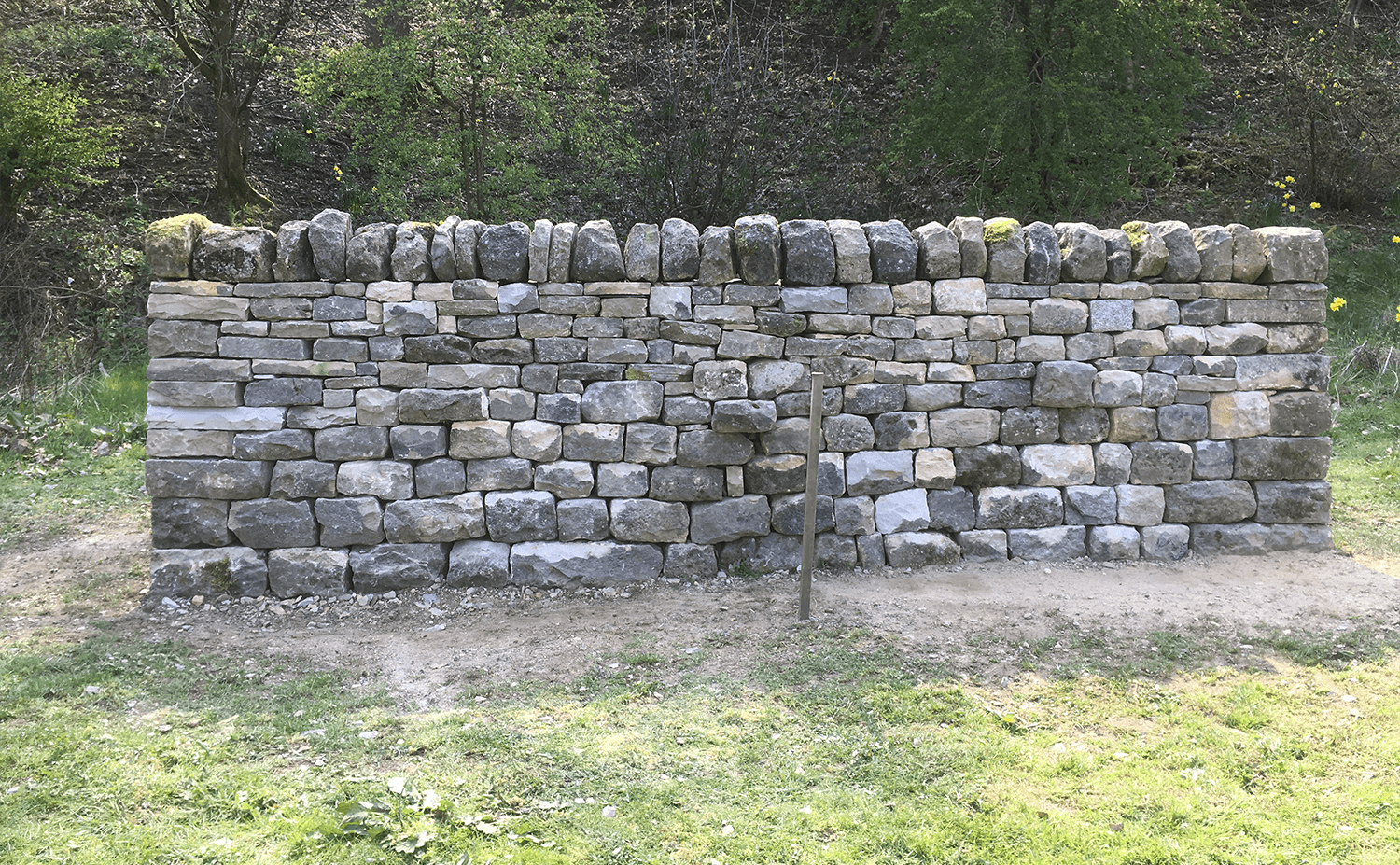 Chevin-3 Dry stone walling cheek end practice | Roots Crafts